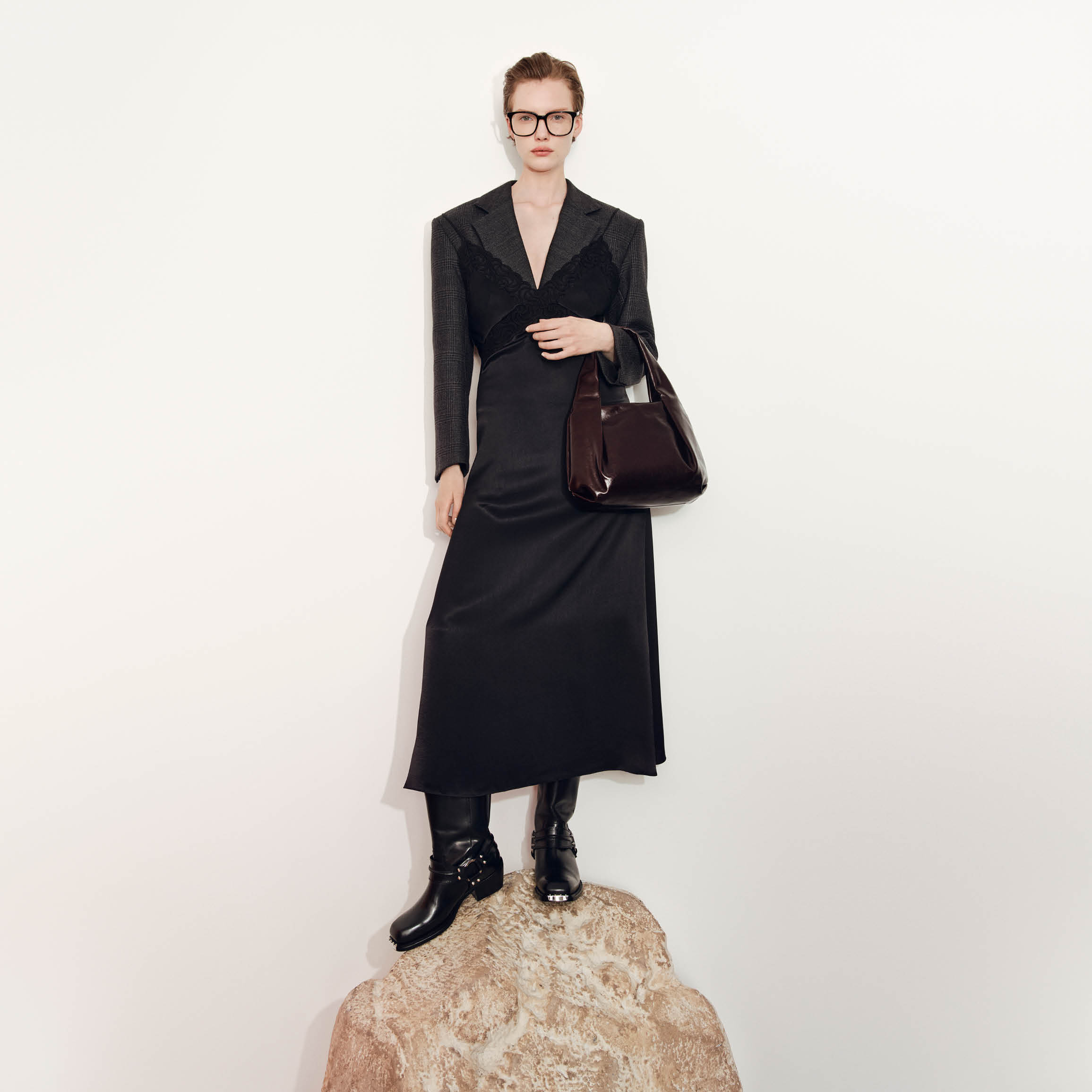 SANDRO Official Website | Fall Winter24 collection